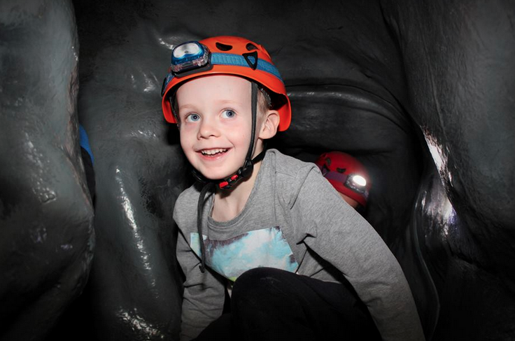 Mobile Cave Experience | Lincoln BIG